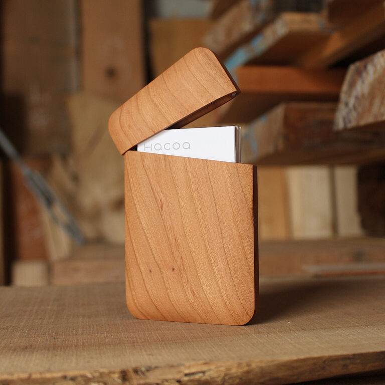 男性が喜ぶクリスマスプレゼント！実用的なアイテム18選 | おしゃれな木の北欧風雑貨ブランド Hacoa（ハコア）