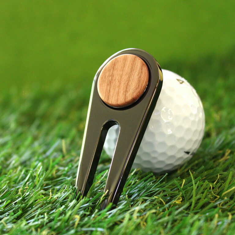 男性が喜ぶクリスマスプレゼント！実用的なアイテム18選 | おしゃれな木の北欧風雑貨ブランド Hacoa（ハコア）