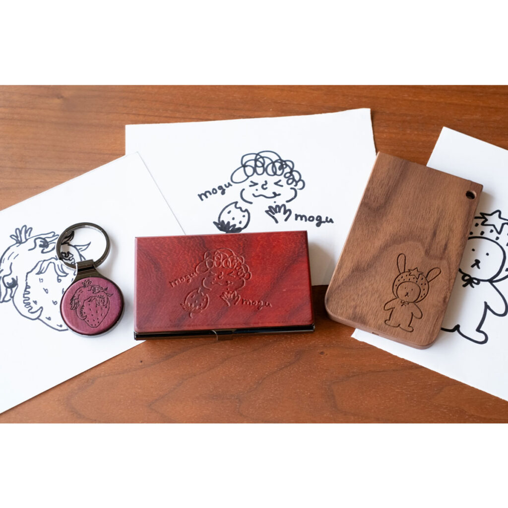 【横浜赤レンガ倉庫店】オリジナルストロベリーグッズを作ろう！ | 木製雑貨店 ハコアダイレクトストア