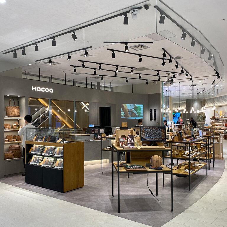 【東急プラザ渋谷店】閉店のお知らせ・セールのご案内 | 名入れギフト・木製デザイン雑貨の直営店 Hacoaダイレクトストア